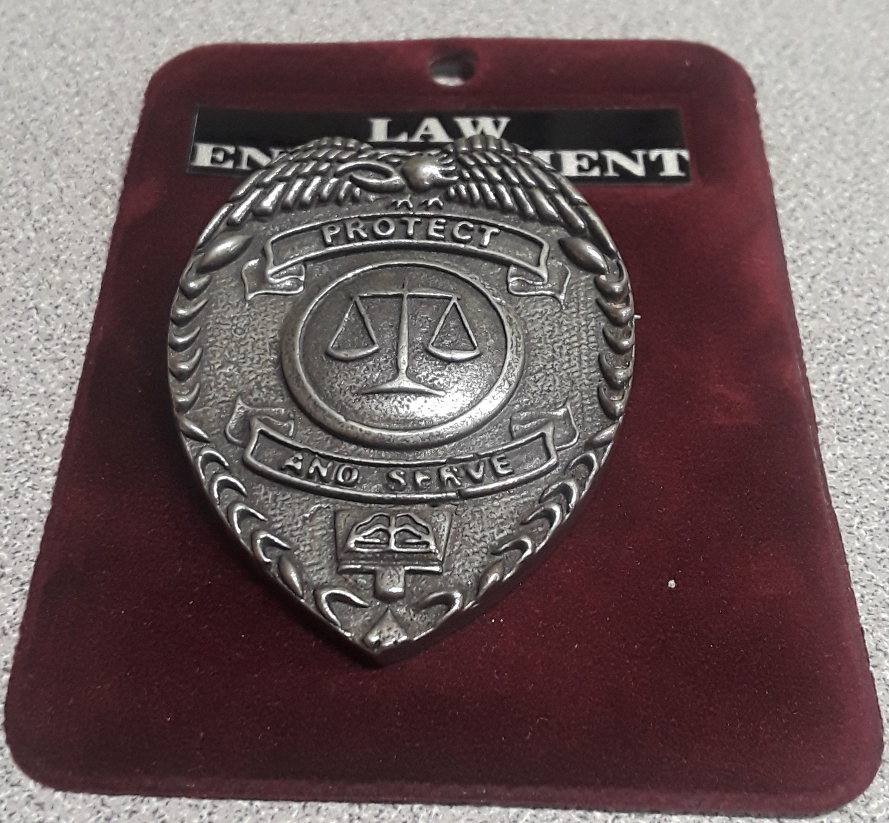 Brushed Pewter Generic (Non-Clan) Crest Badges - Law Enforcement - The ...