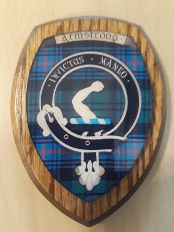 Clan Crest Wall Plaques - The Scottish Tartans Gift Shop